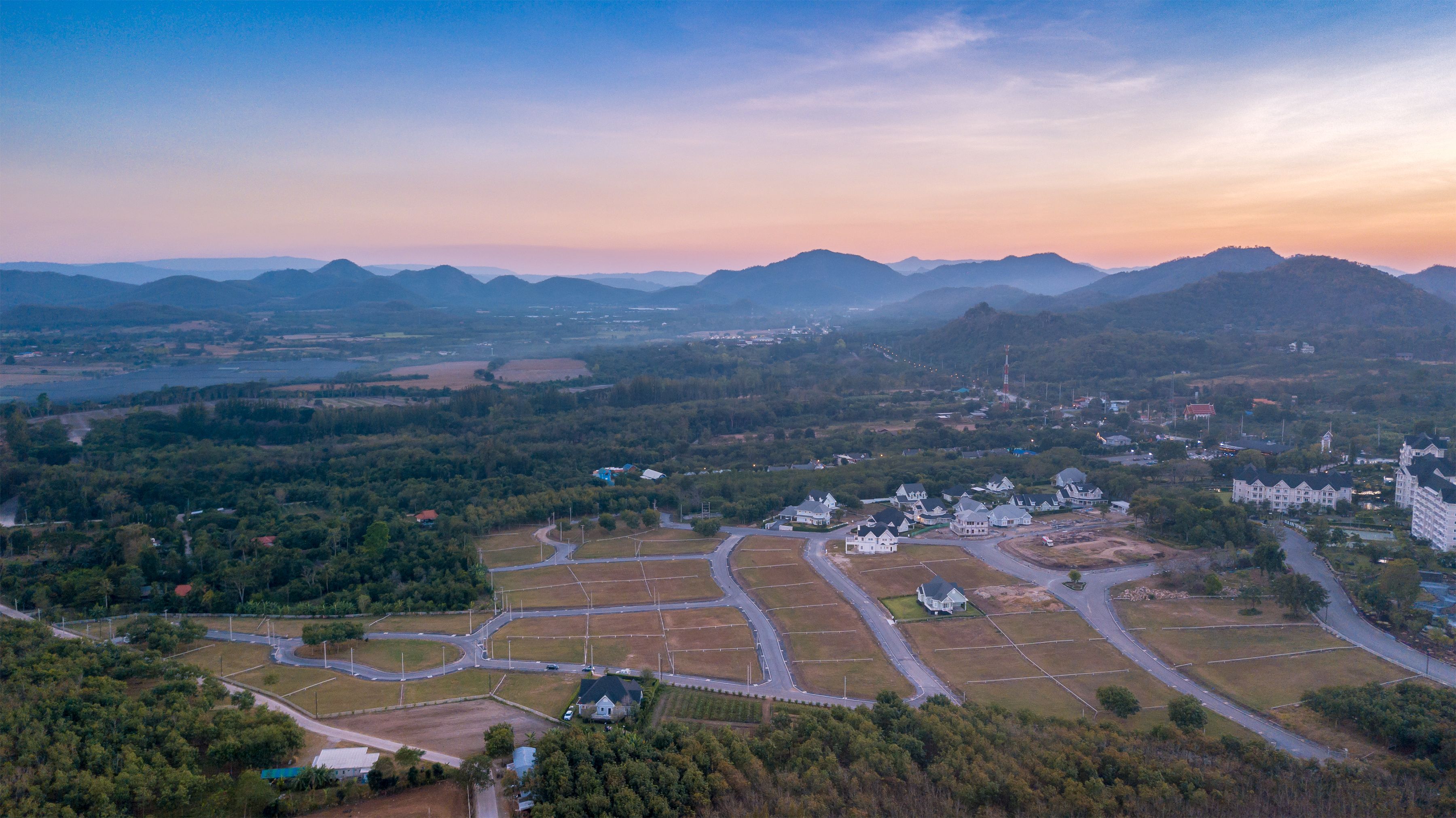 Hotels in Pak Chong from $7 - Find Cheap Hotels with momondo