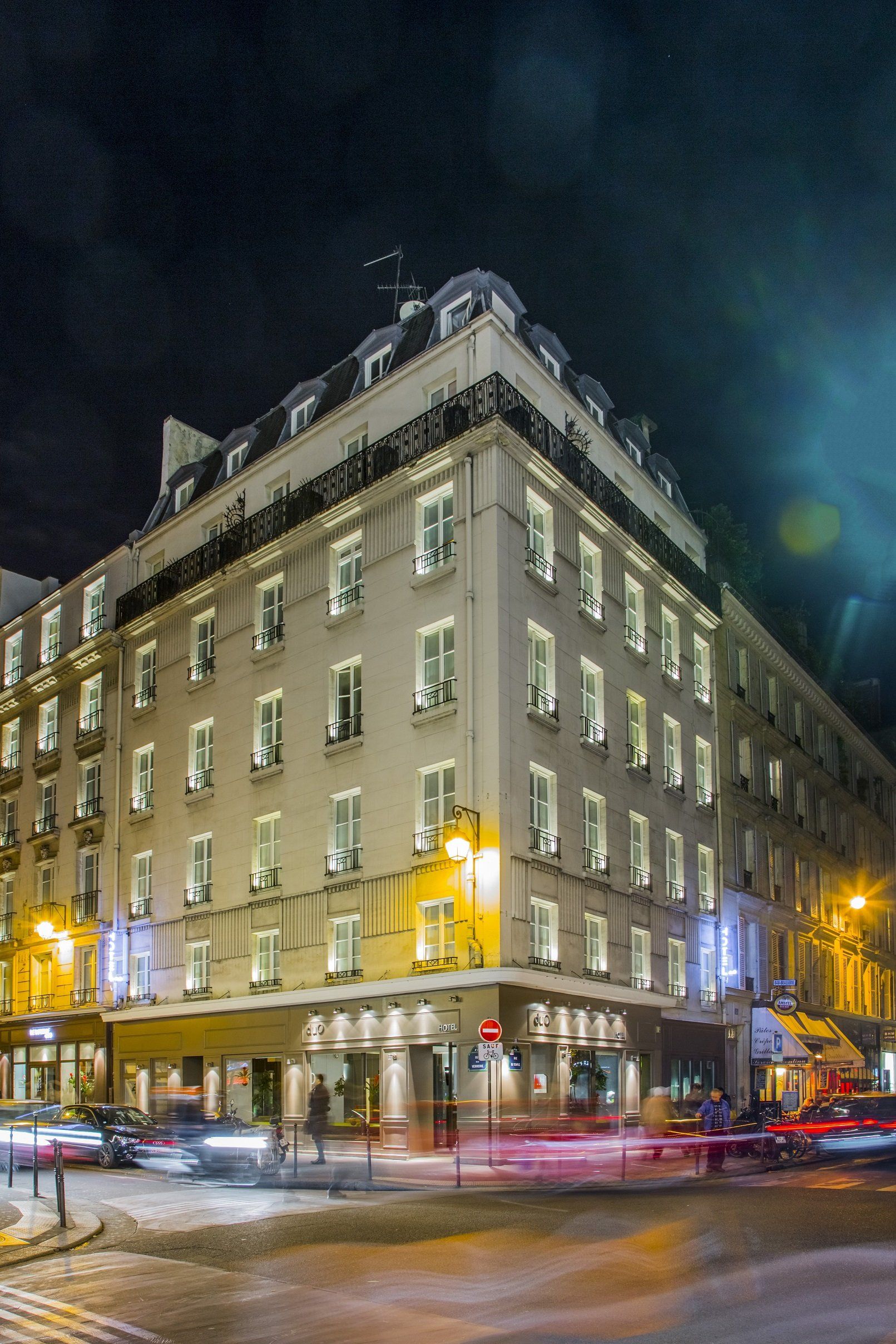 Hotel Duo in Paris, France from $104: Deals, Reviews, Photos | momondo