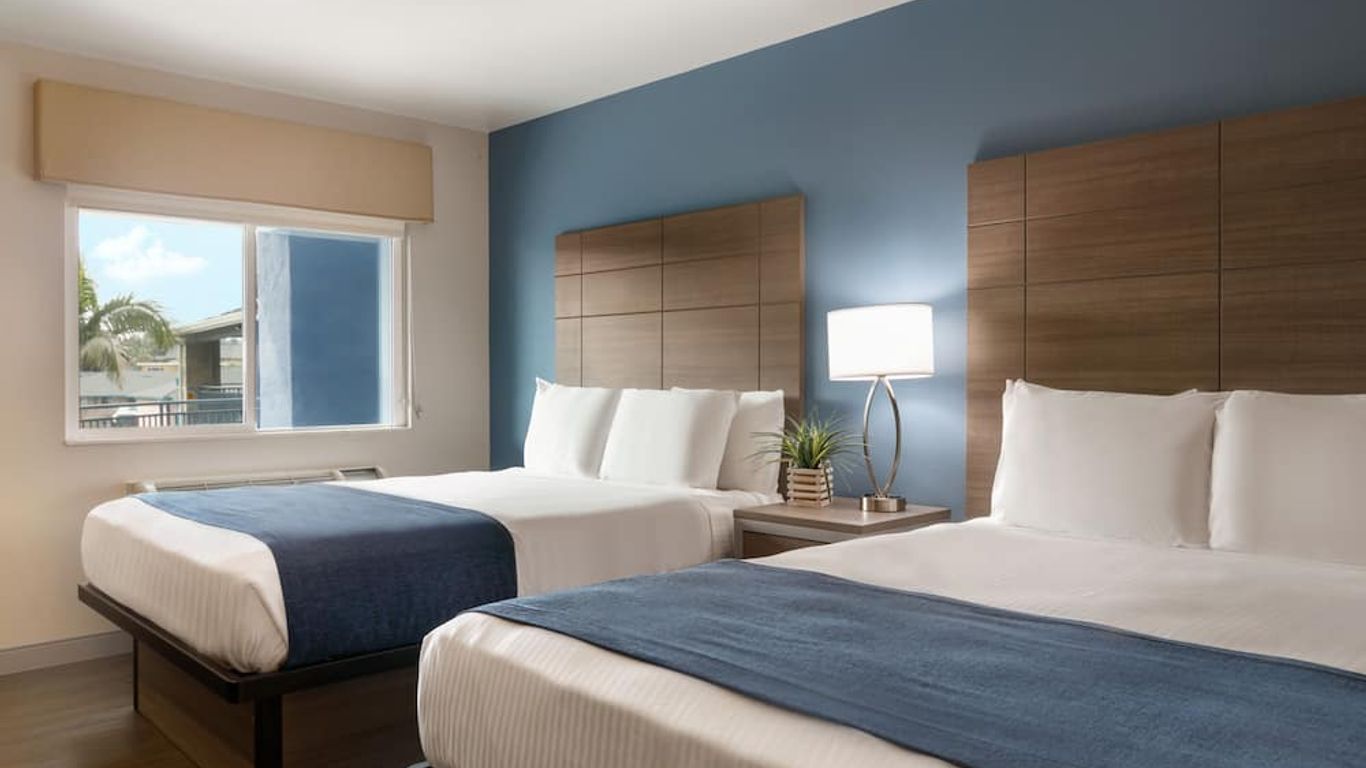 Torch Lite Inn at the Beach Boardwalk in Santa Cruz, the United States ...