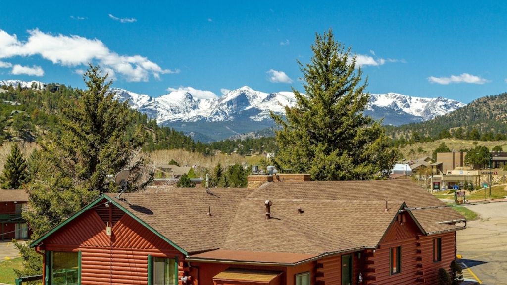 Discovery Lodge in Estes Park, the United States from $51: Deals ...